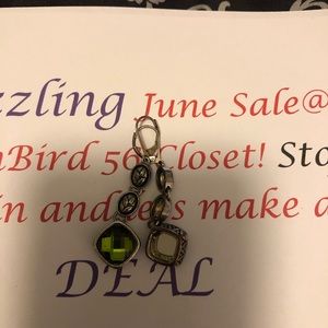 Roz | Jewelry | Vintage Earrings | Poshmark